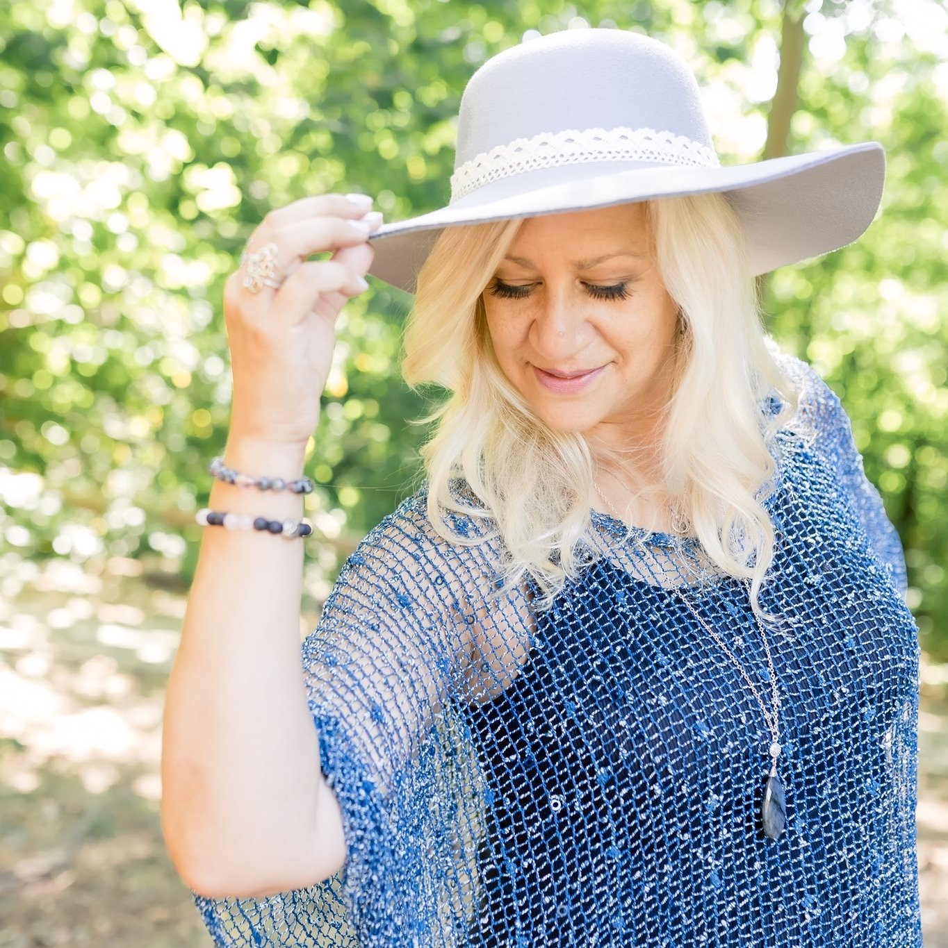 Joanne - Medium and Oracle Reader - Serendipity's Backyard